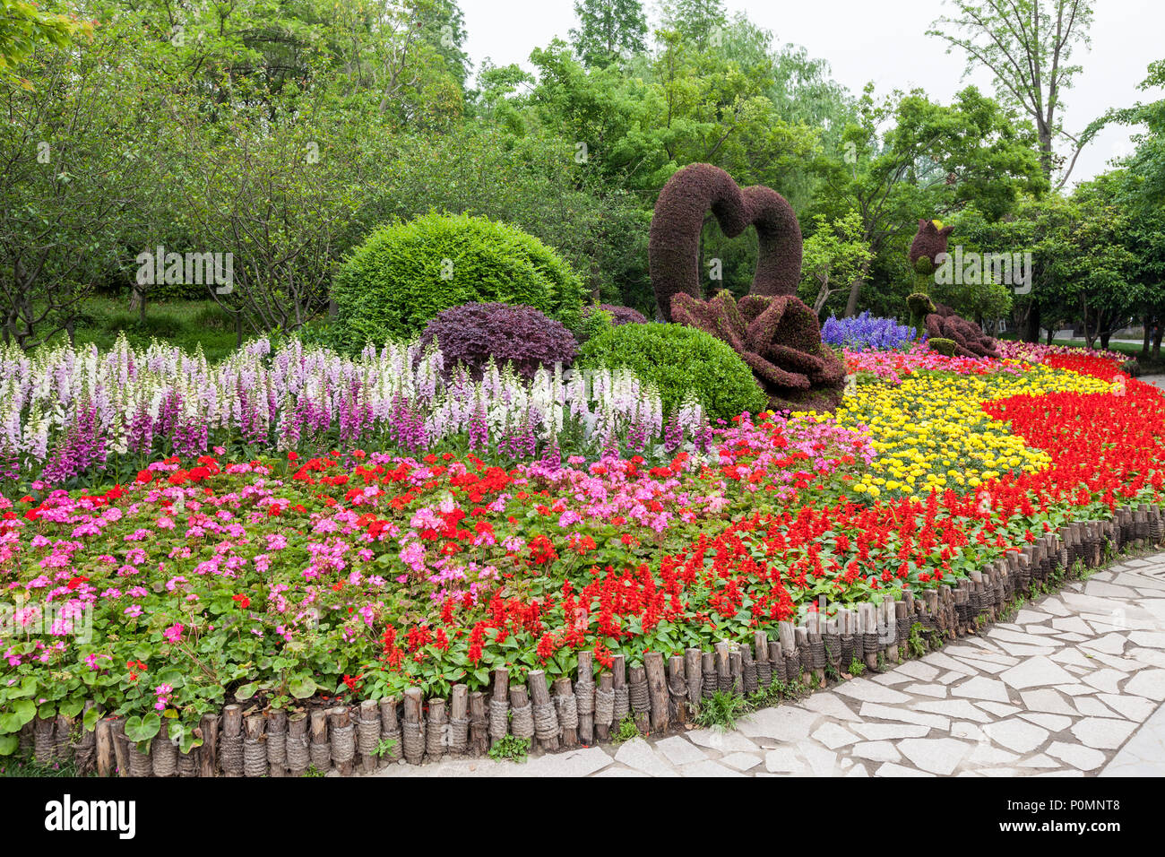 Yangzhou, Jiangsu, China. Flower Garden in the Slender West Lake Park ...