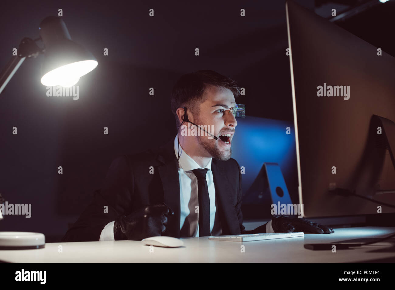 Computer screen screaming hi-res stock photography and images - Alamy