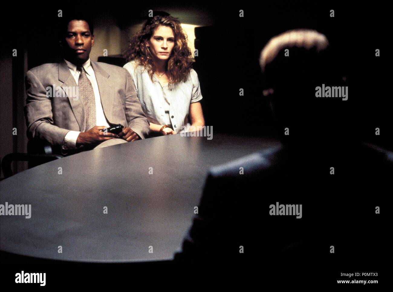 Denzel washington pelican brief hi-res stock photography and images - Alamy