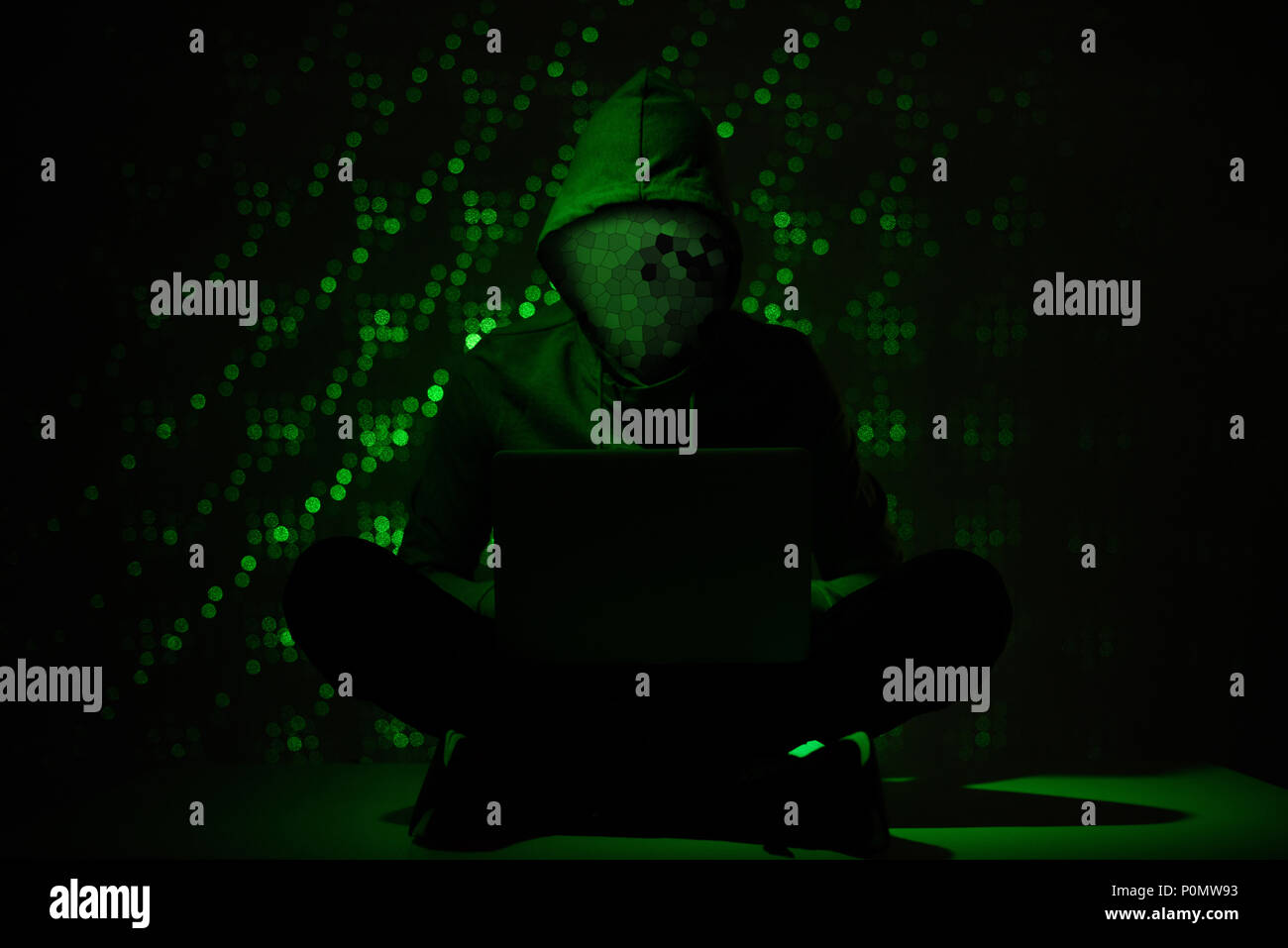 Hacker silhouette hi-res stock photography and images - Alamy