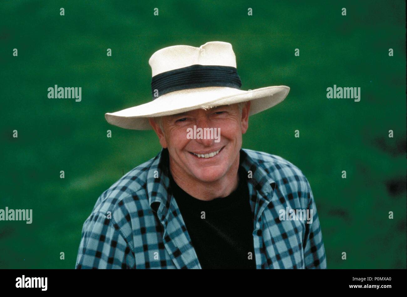 Original Film Title: THE TRUMAN SHOW. English Title: THE TRUMAN SHOW ...