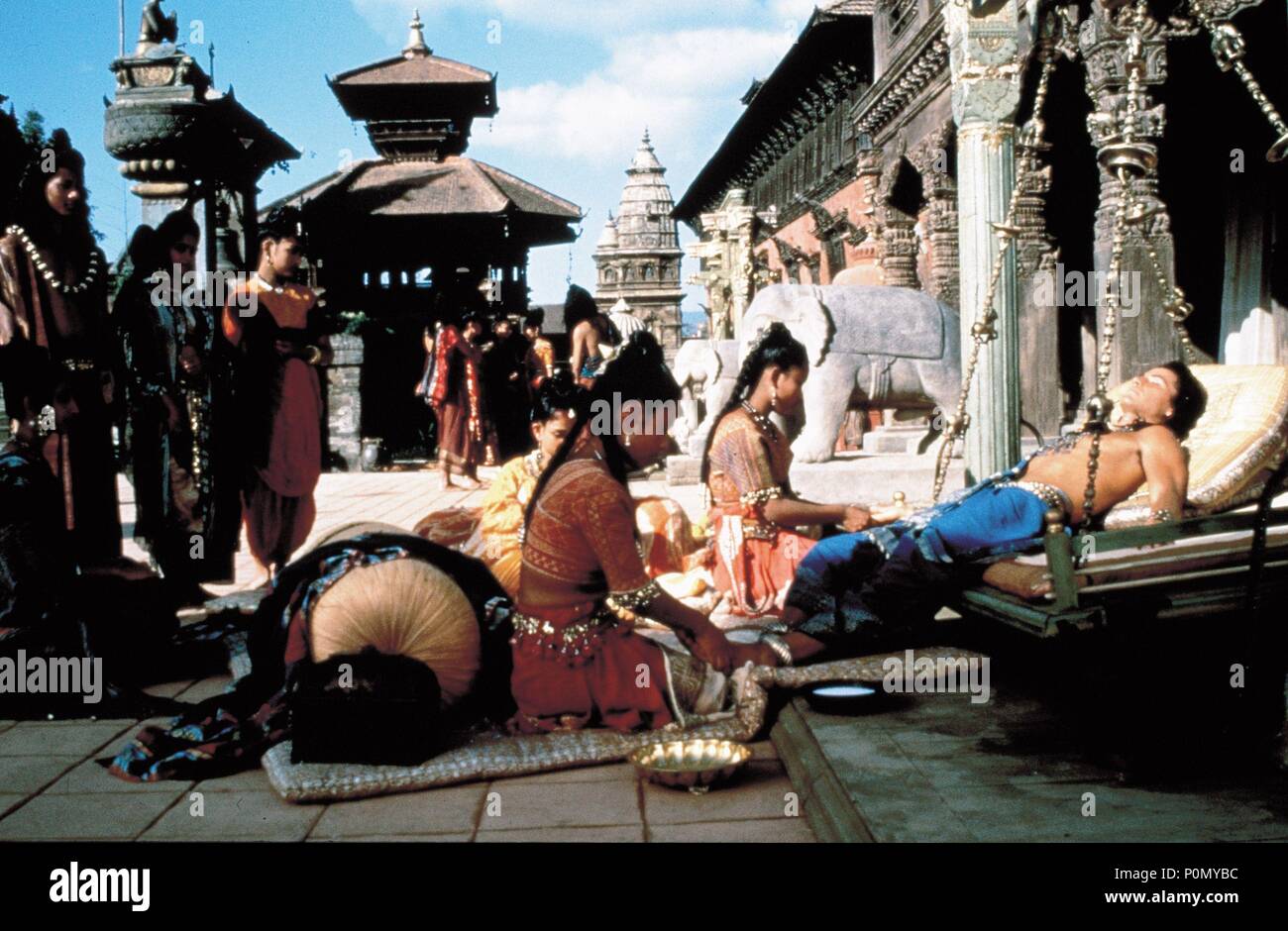 Little buddha keanu reeves hi-res stock photography and images - Alamy