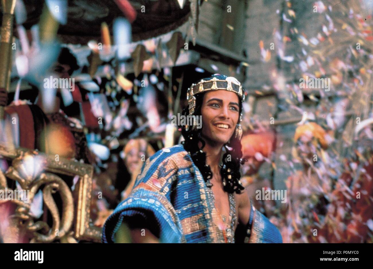 Little buddha keanu reeves hi-res stock photography and images - Alamy