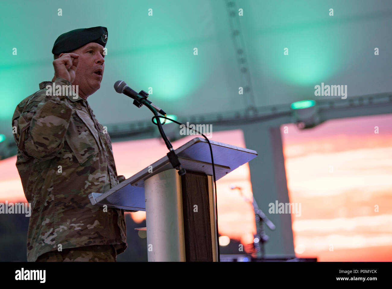 Maj gen james hoyer hi-res stock photography and images - Alamy