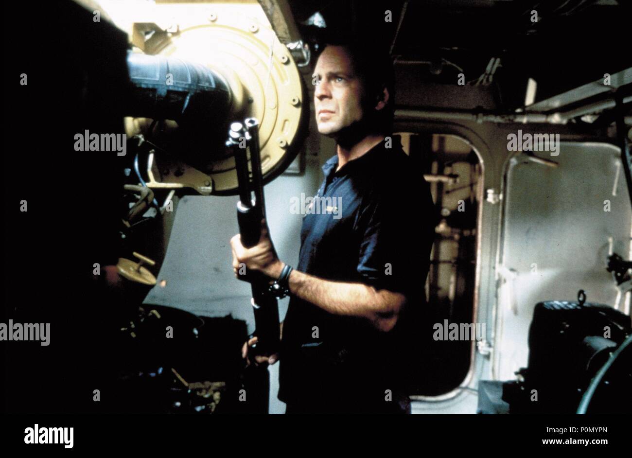 Original Film Title: STRIKING DISTANCE. English Title: STRIKING ...