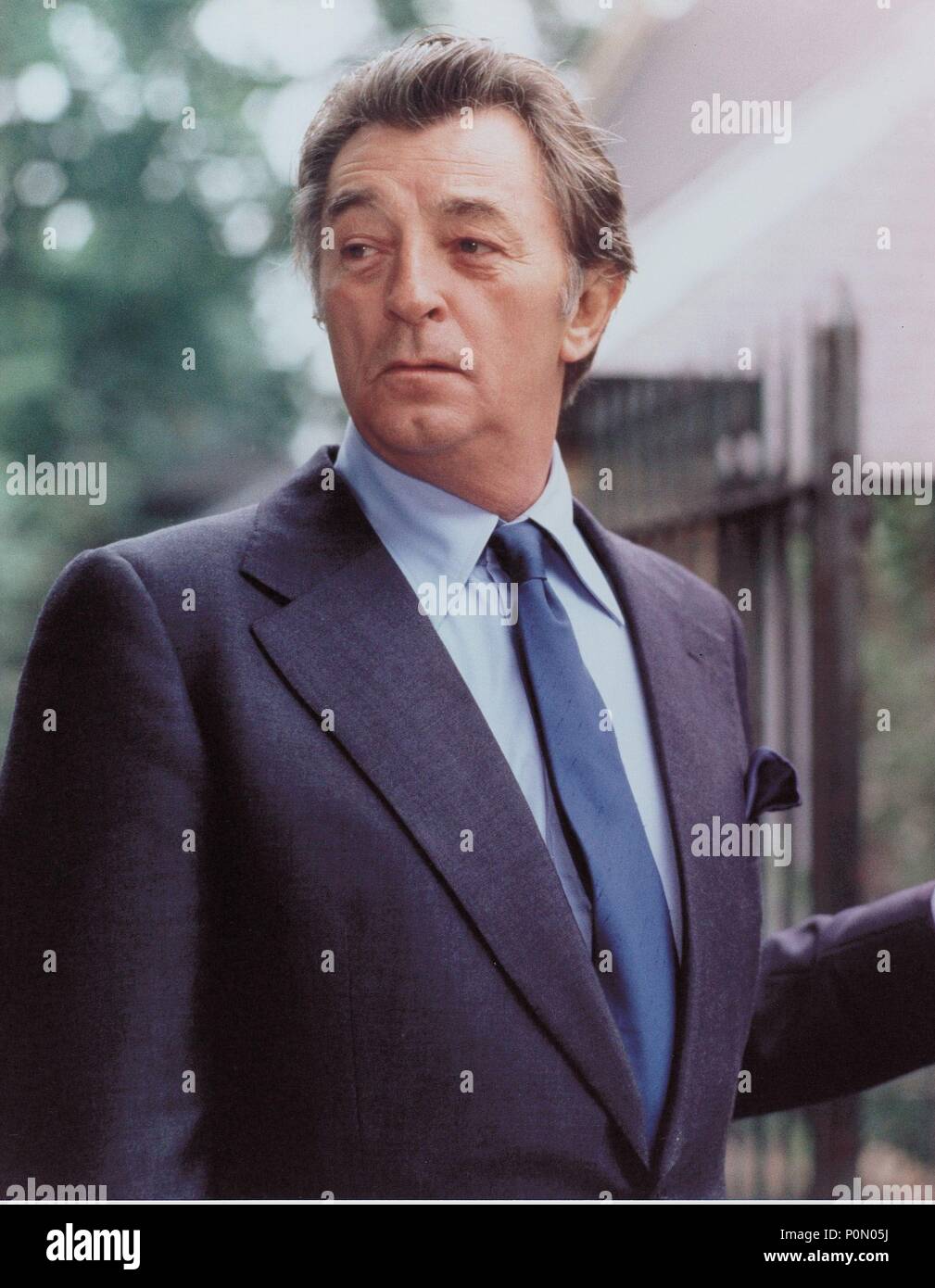 Stars: ROBERT MITCHUM Stock Photo - Alamy