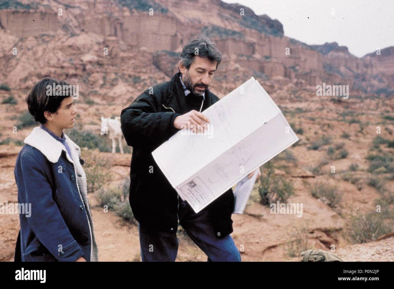 Original Film Title: LUGAR EN EL MUNDO, UN. English Title: A PLACE IN ...