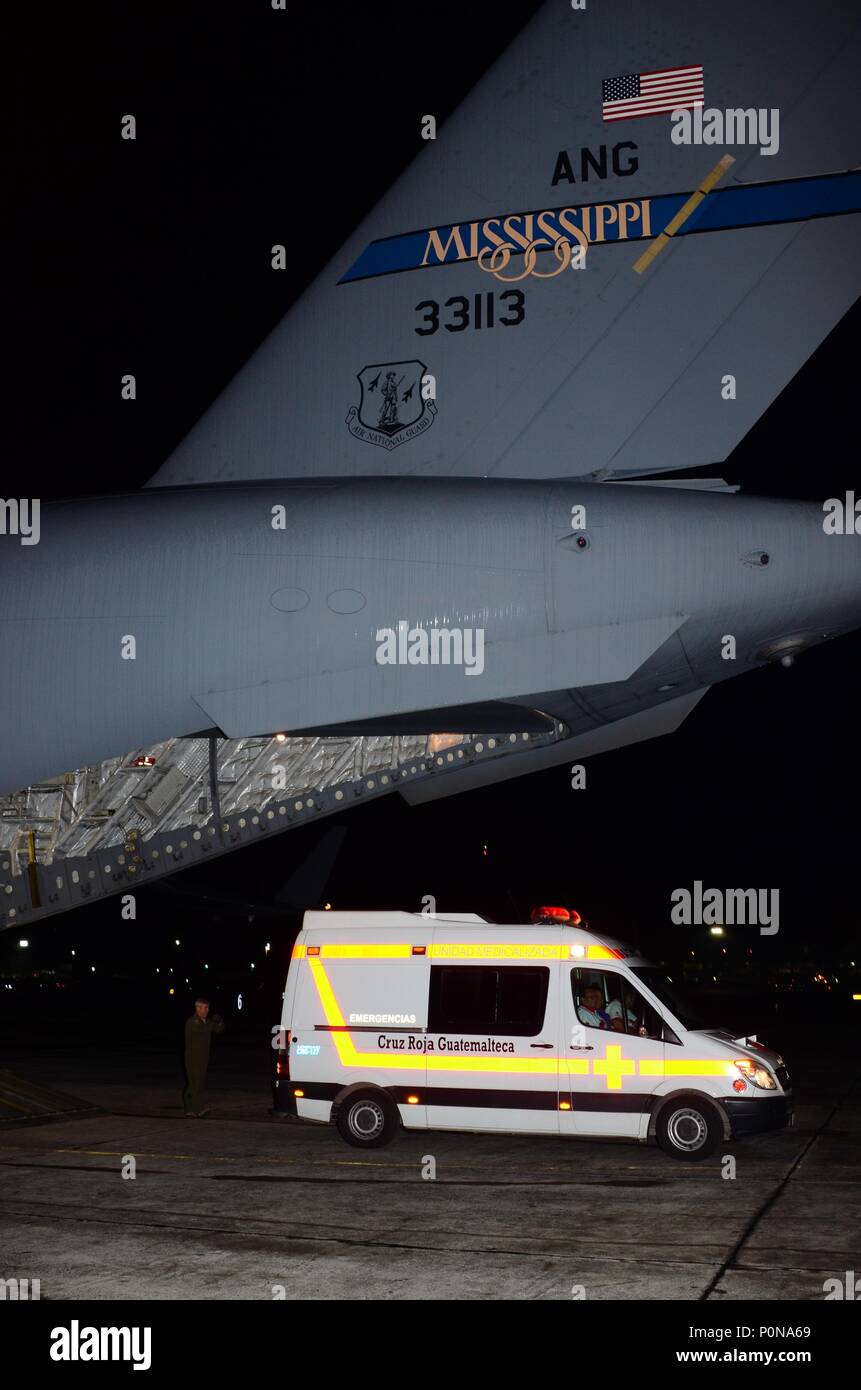172nd airlift wing hi-res stock photography and images - Alamy