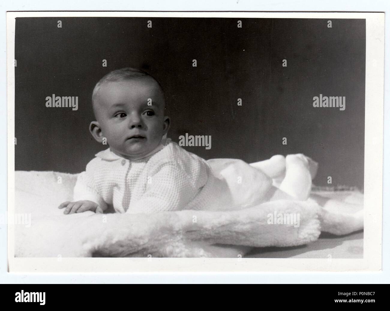 Baby portrait 1970s hi-res stock photography and images - Alamy