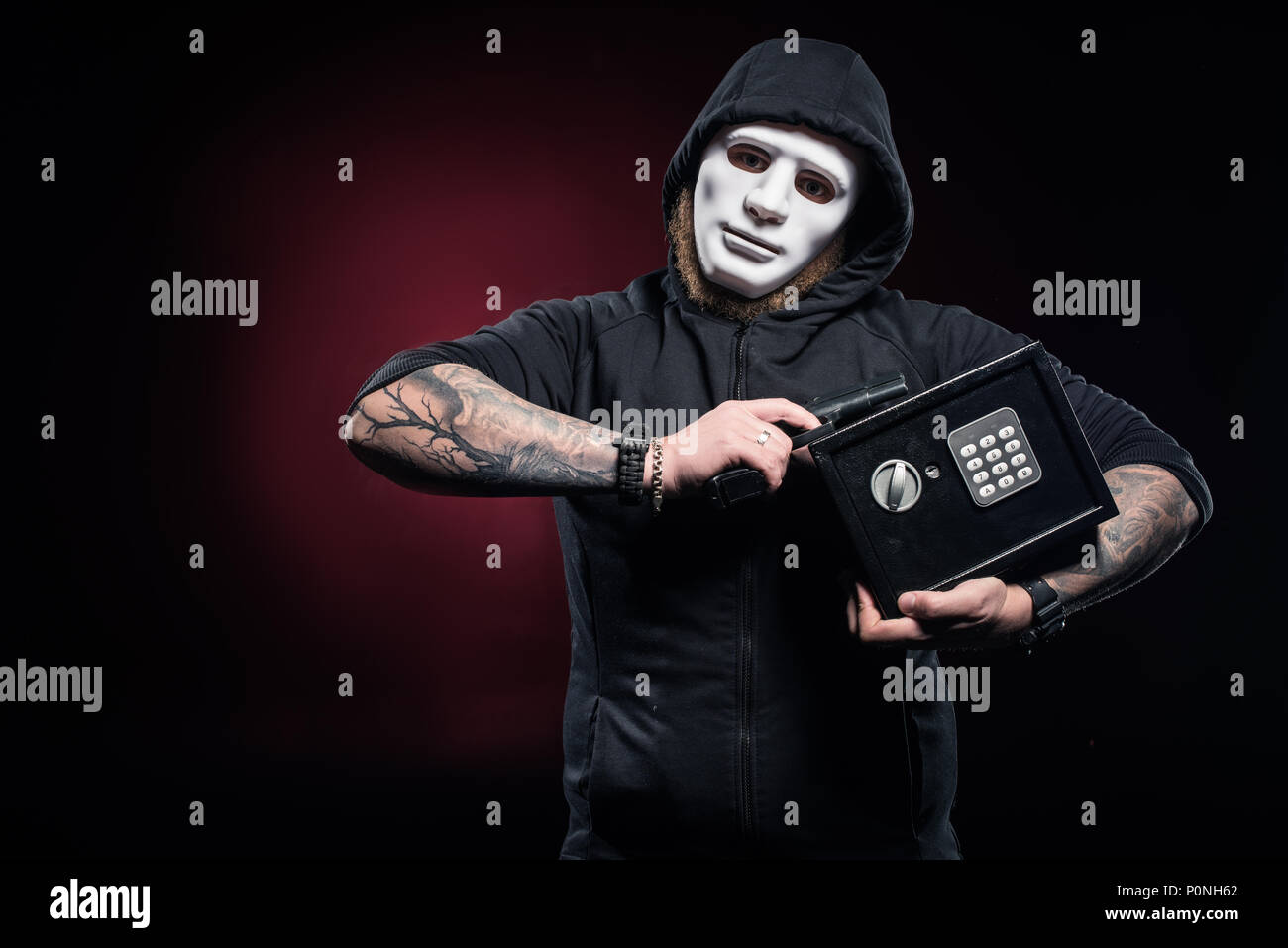 Locked and safe hi-res stock photography and images - Alamy