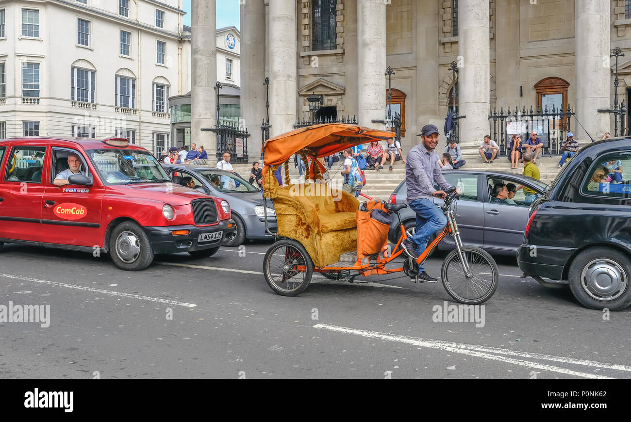 Charring Cross Road, London, England, UK - April 22, 2018: Empty ...