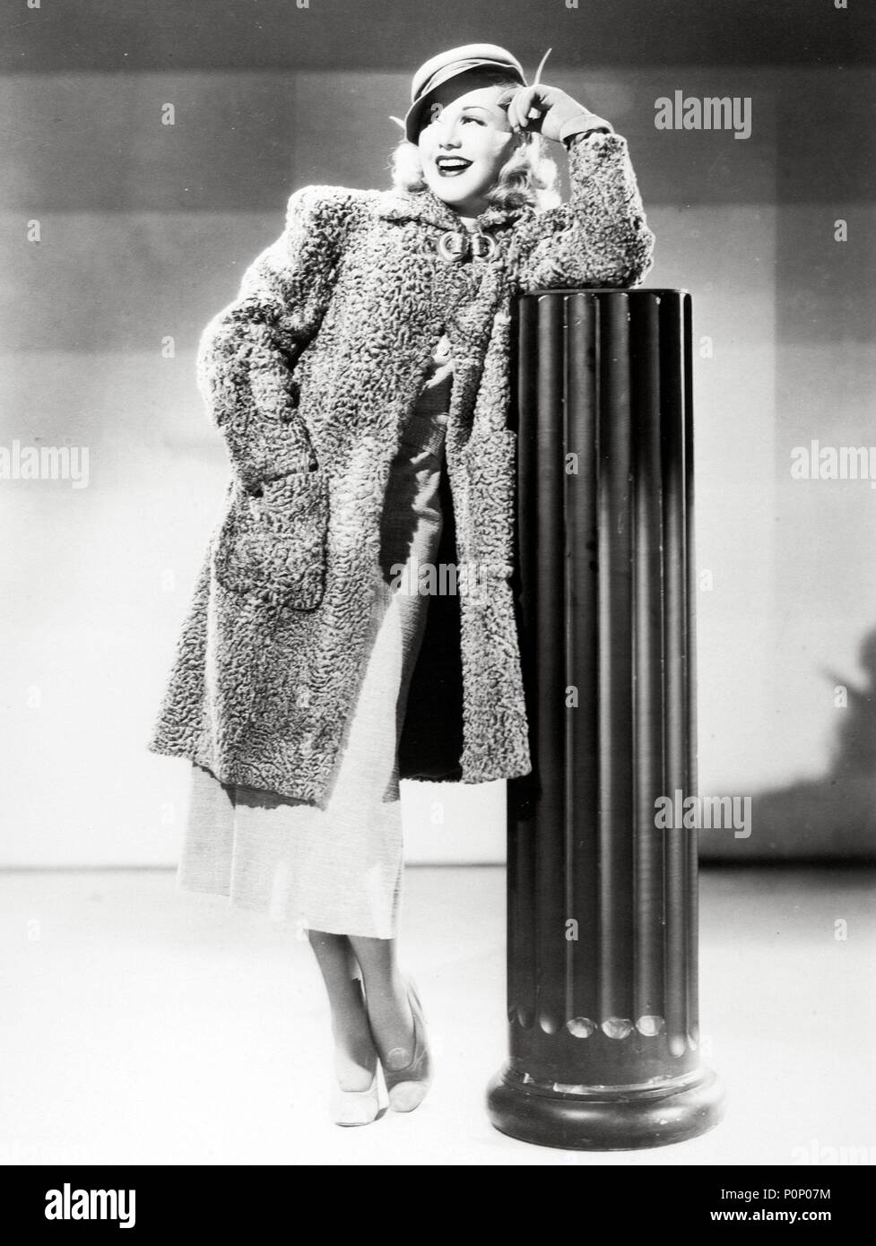 Ginger rogers hi-res stock photography and images - Alamy