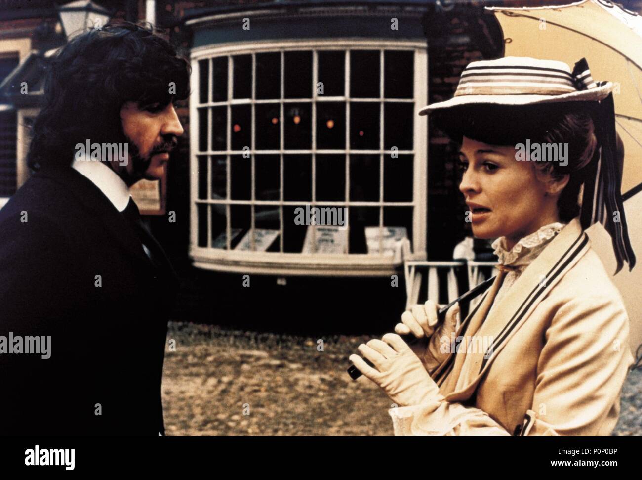 Julie christie 1971 hi-res stock photography and images - Alamy
