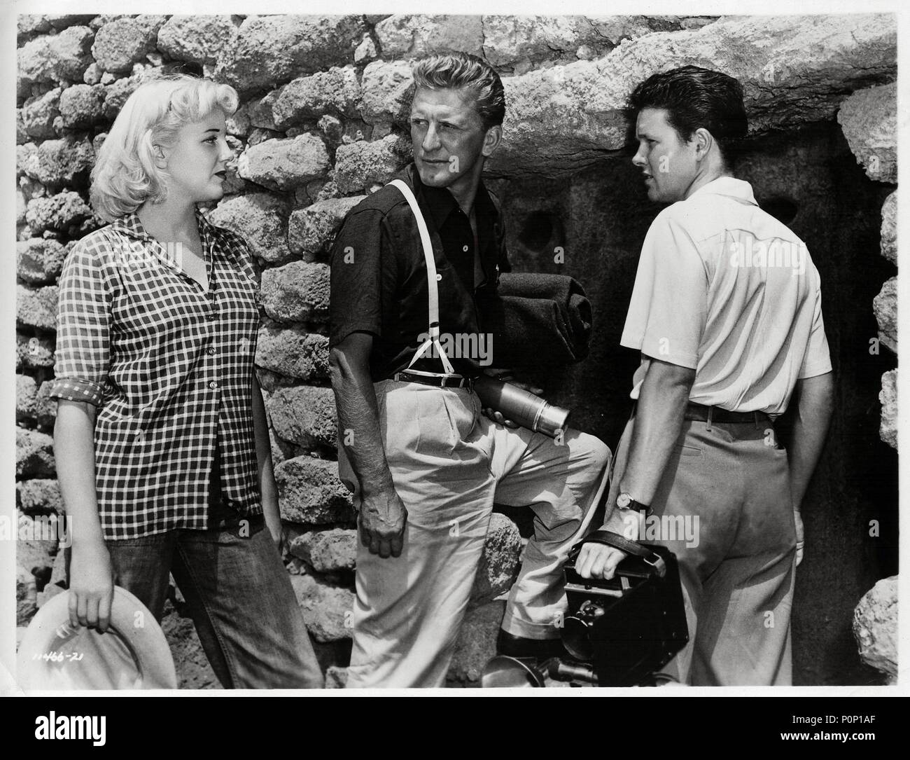 Original Film Title: ACE IN THE HOLE. English Title: ACE IN THE HOLE. Film Director: BILLY ...