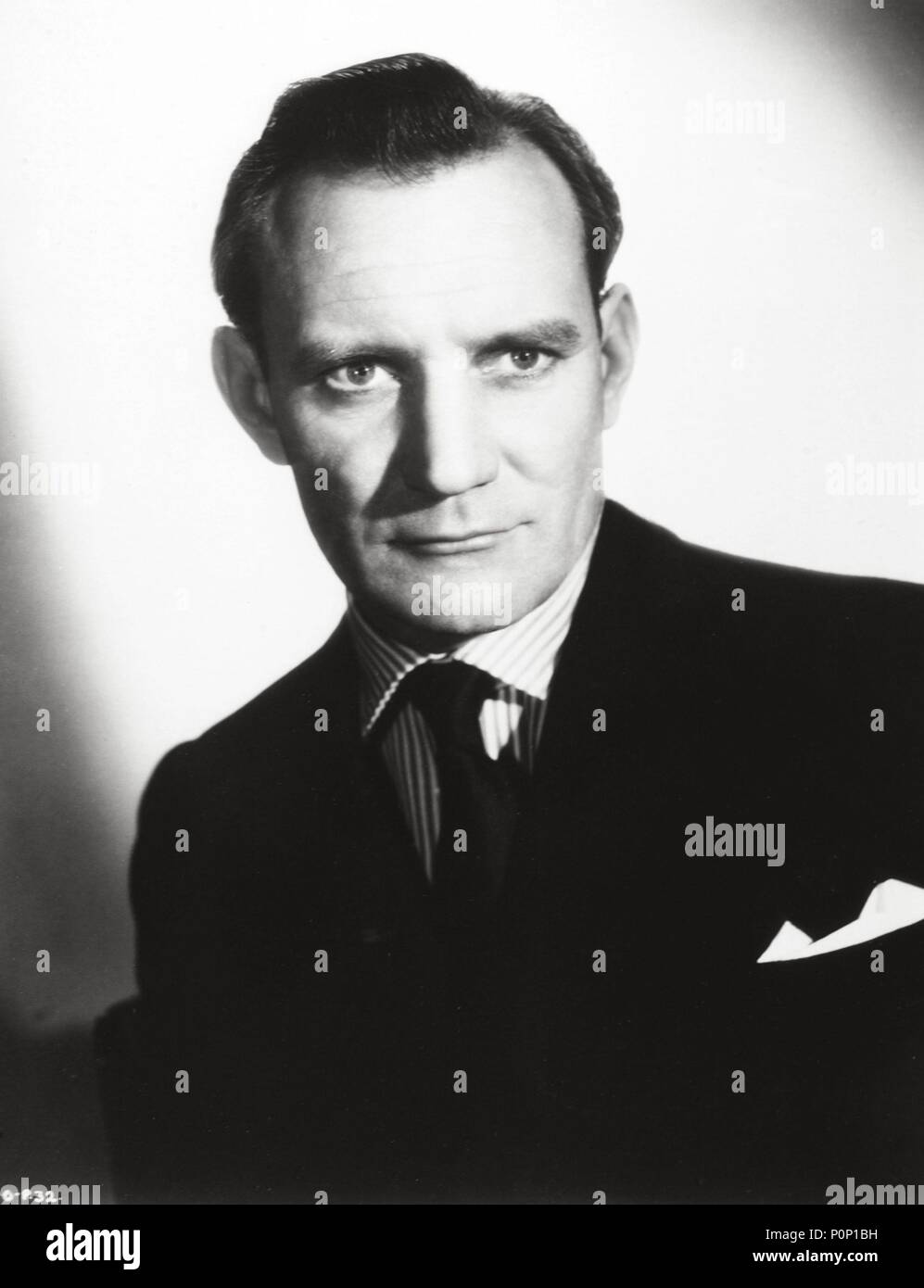 Stars: TREVOR HOWARD Stock Photo - Alamy