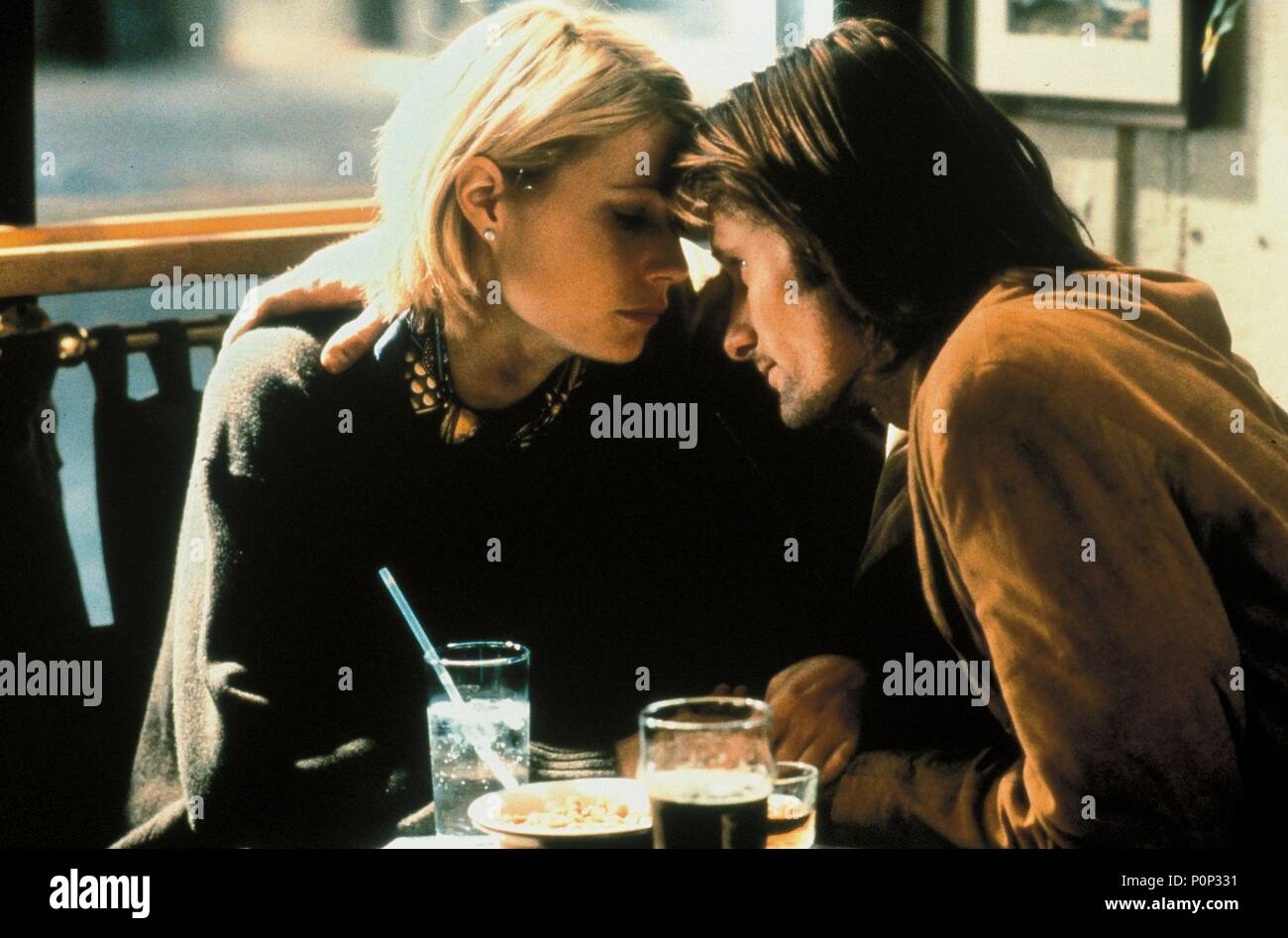 Gwyneth paltrow viggo mortensen perfect hi-res stock photography and ...