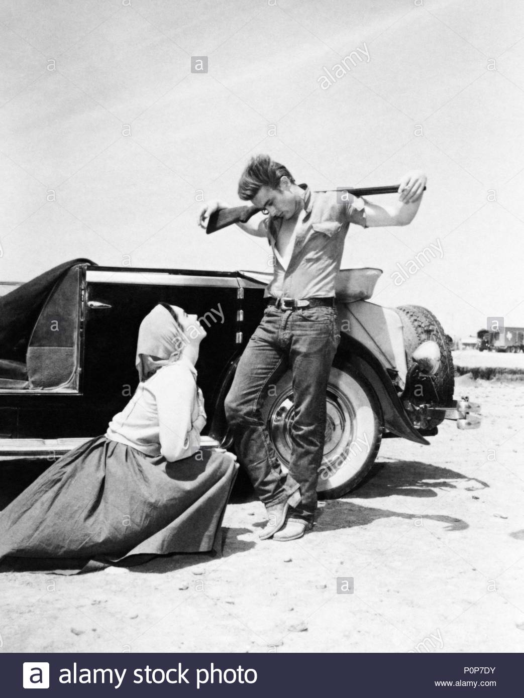 Giant 1956 Film Elizabeth Taylor Stock Photos & Giant 1956 Film ...