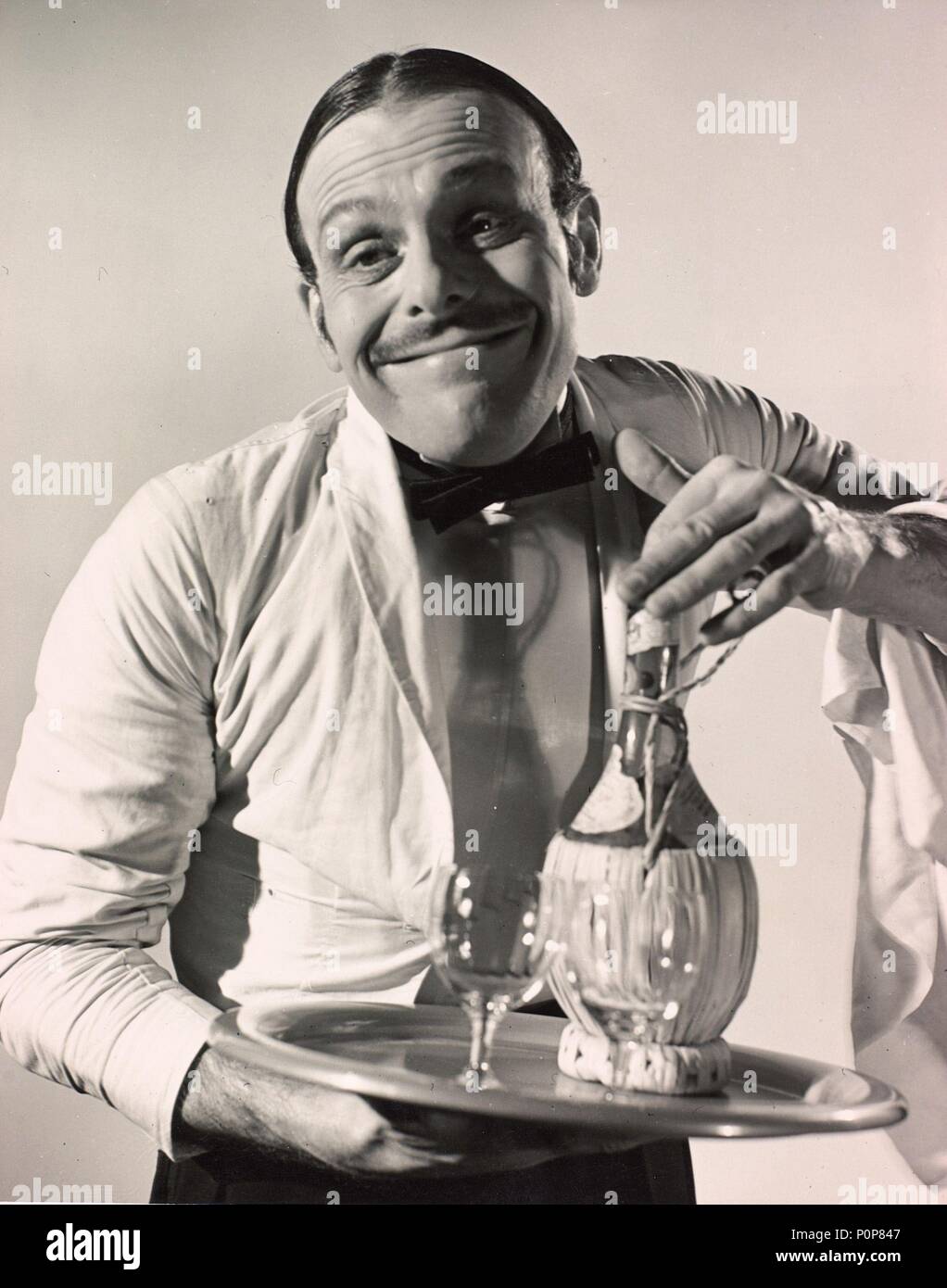 Terry thomas hi-res stock photography and images - Alamy