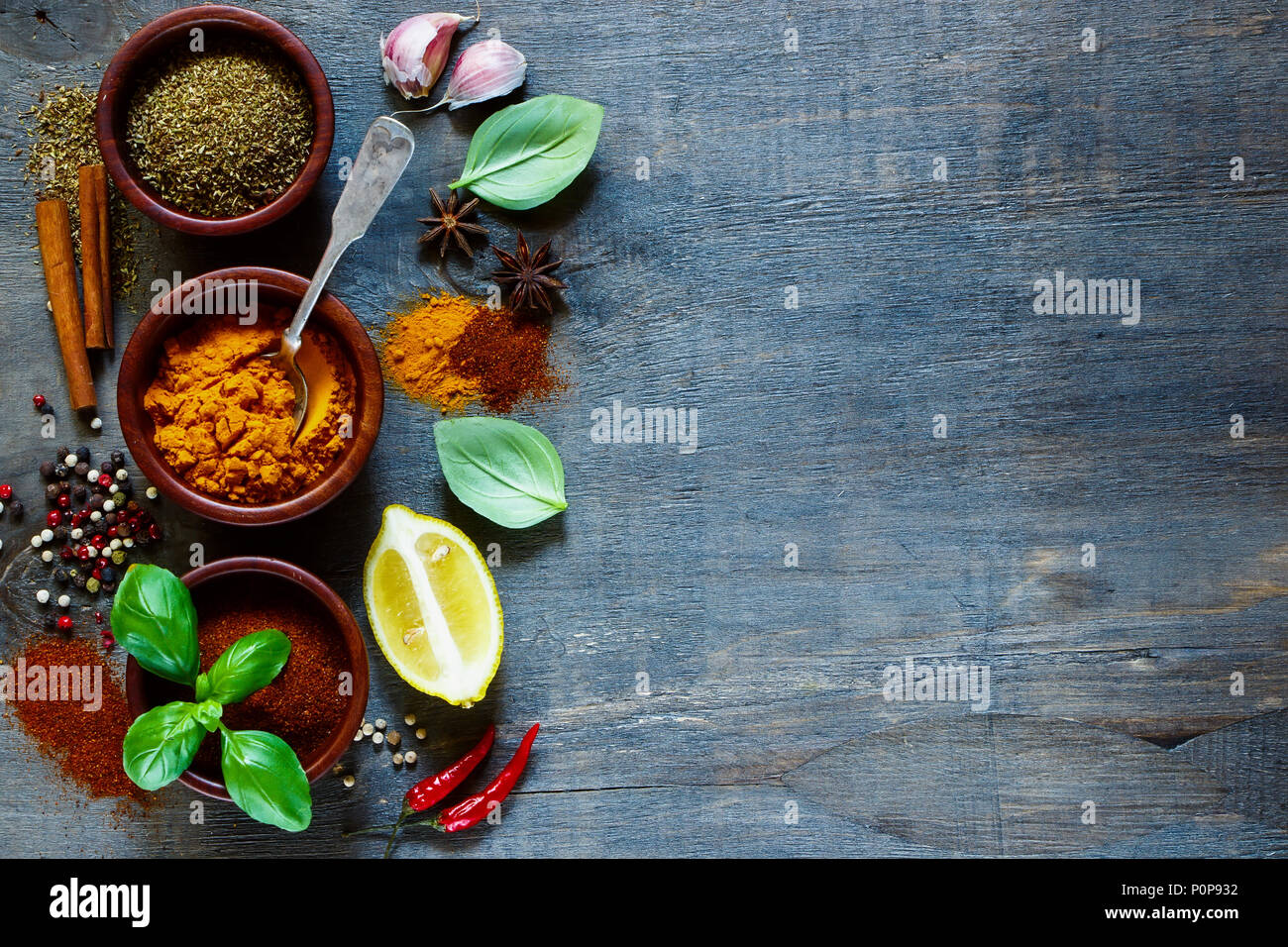 spice and herb background Stock Photo - Alamy