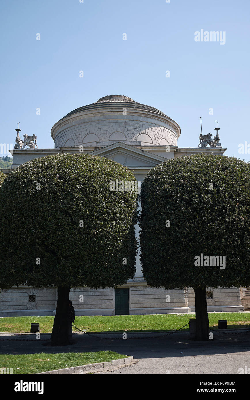 Como, Italy - April 22, 2018: View of Alessandro Volta temple (Tempio ...