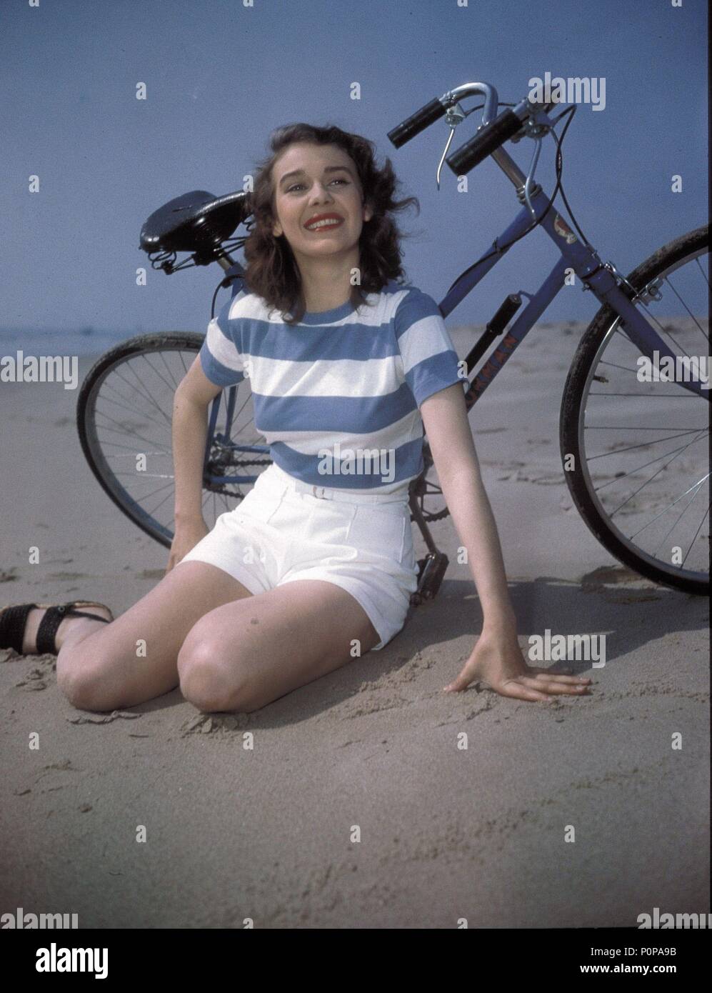Betsy drake hi-res stock photography and images - Alamy