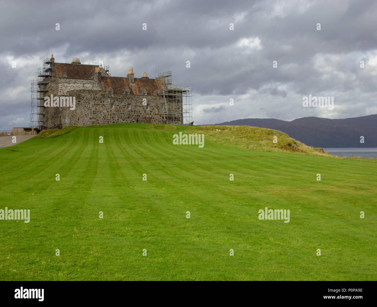 Duart Castle-Clan MacLean, Isle of Mull Scotland Stock Photo - Alamy