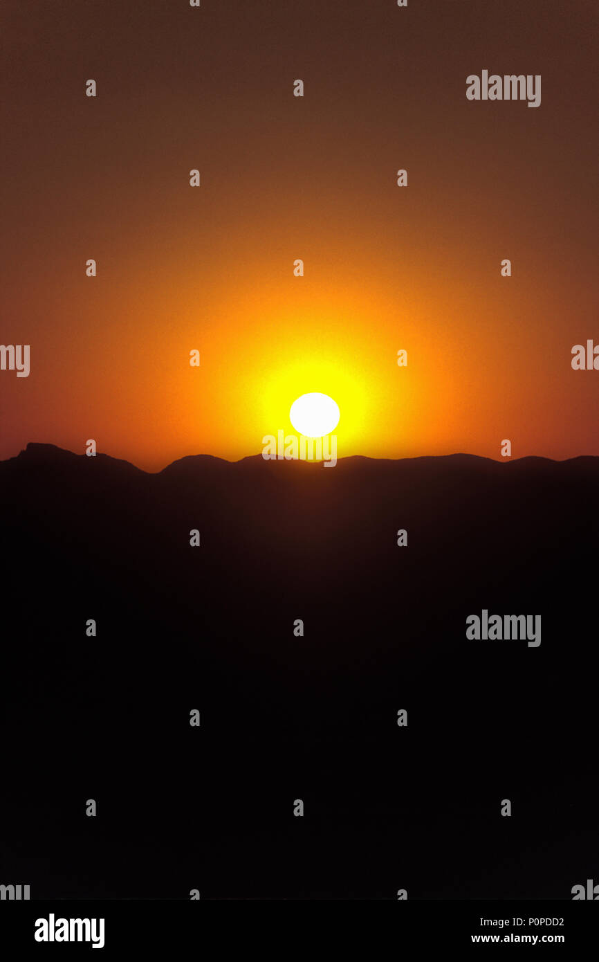 Lost horizon images hi-res stock photography and images - Alamy