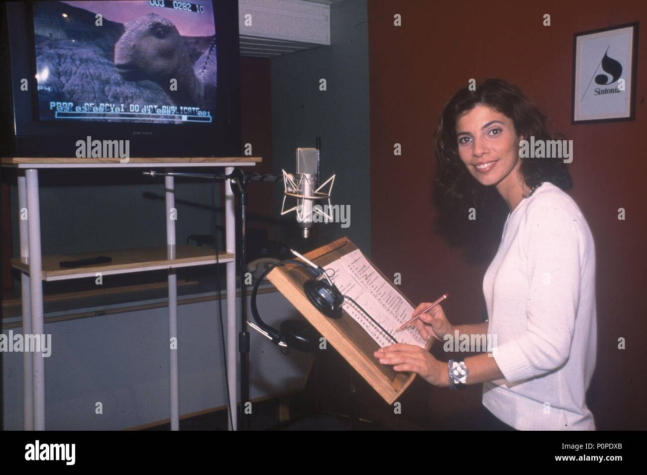 Original Film Title: DINOSAUR. English Title: DINOSAUR. Film Director ...