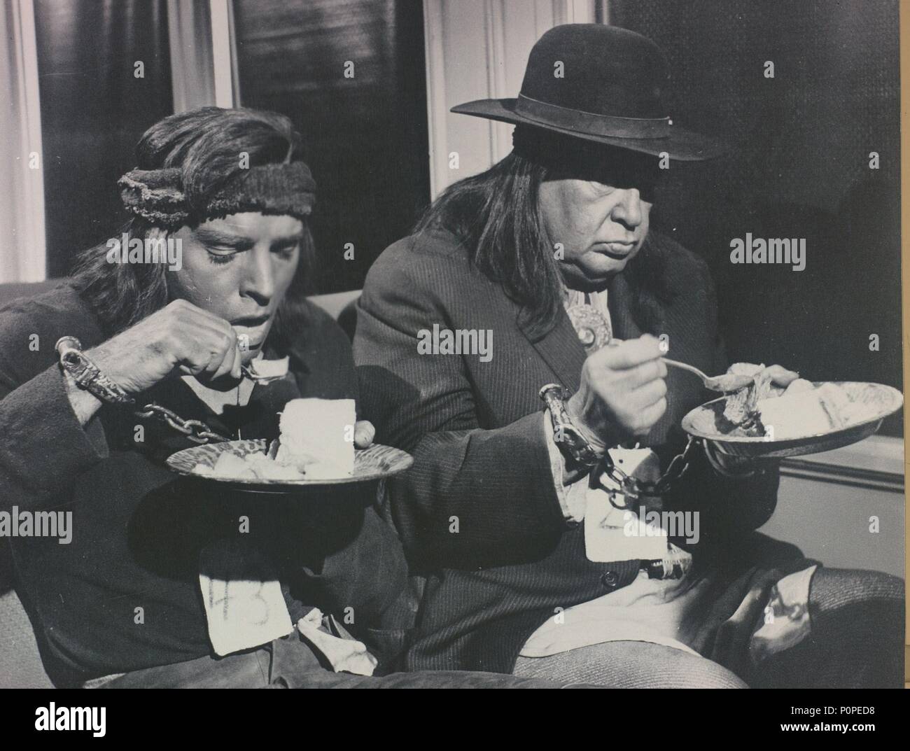 Original Film Title: APACHE. English Title: APACHE. Film Director ...