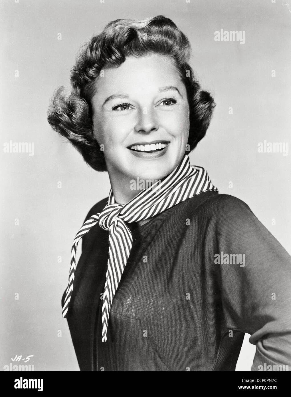 June allyson portrait hi-res stock photography and images - Alamy
