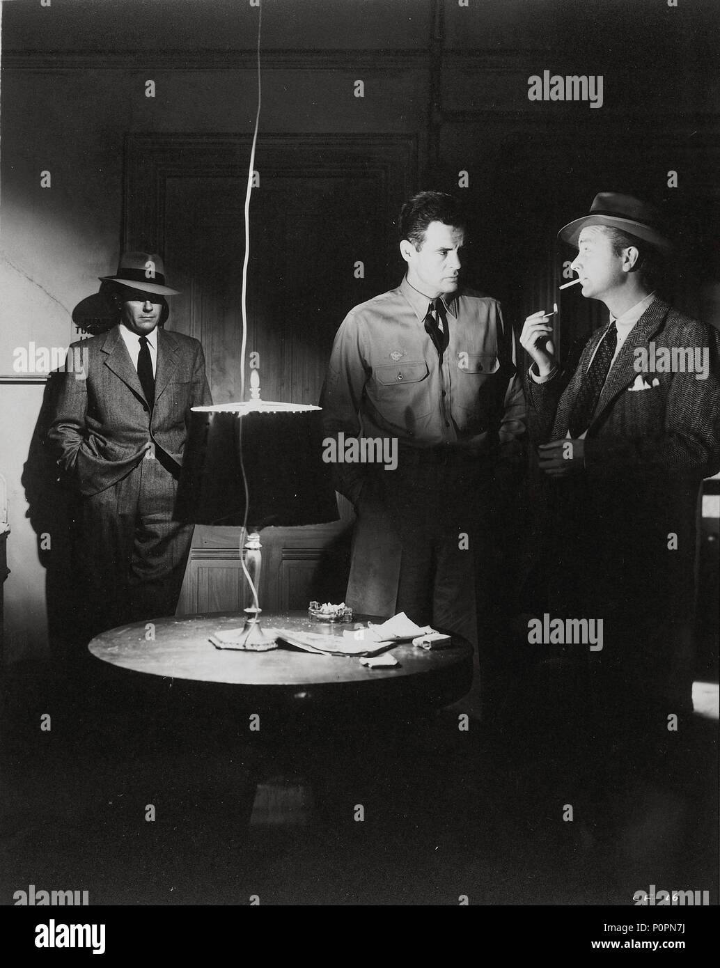 Crossfire 1947 film hi-res stock photography and images - Alamy