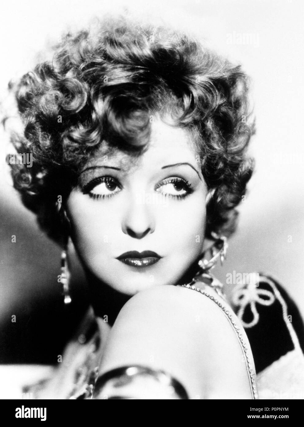 Portrait of clara bow Black and White Stock Photos & Images - Alamy