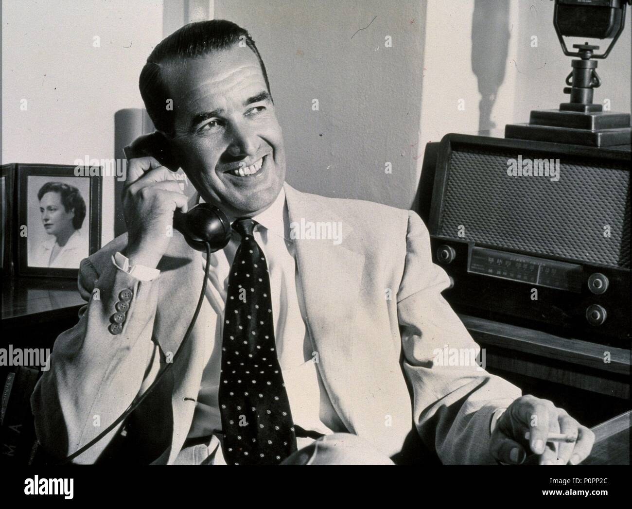 Stars: EDWARD R. MURROW Stock Photo - Alamy