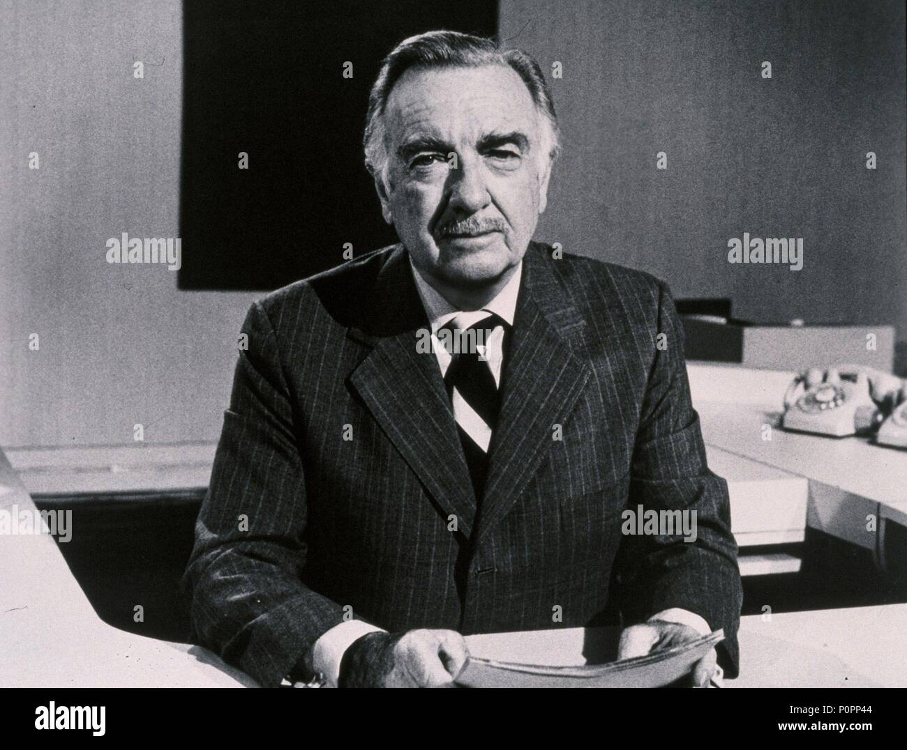 Walter cronkite hi-res stock photography and images - Alamy