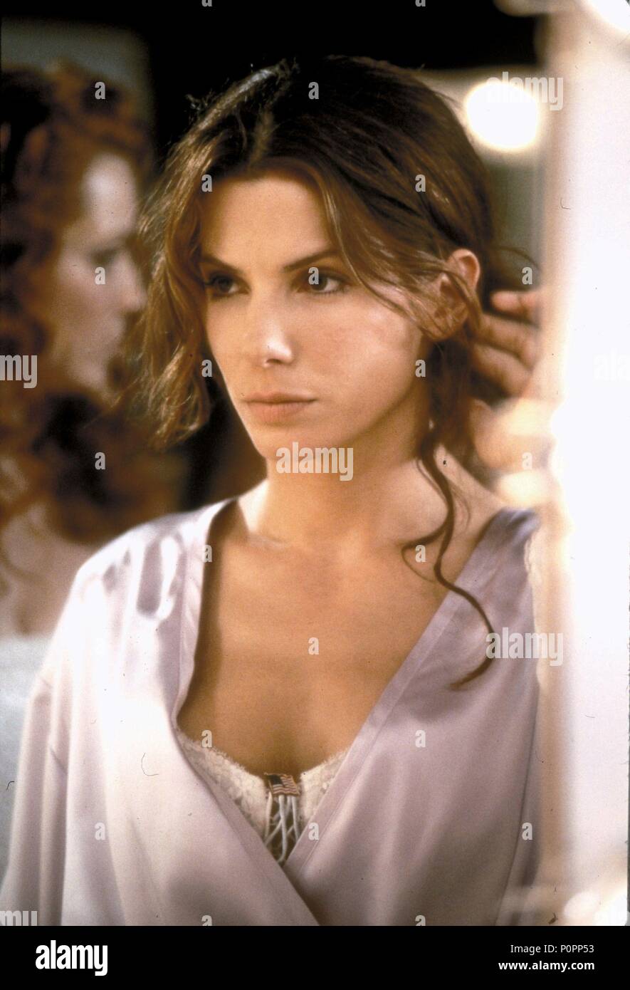 Miss congeniality 2000 sandra bullock hi-res stock photography and ...