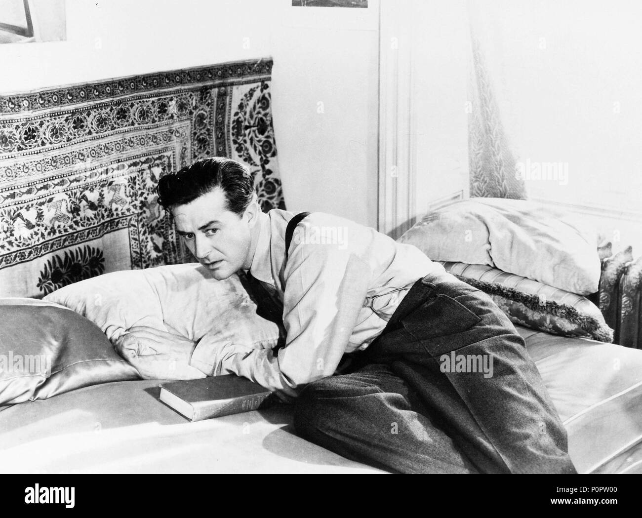 The lost weekend 1945 ray milland hi-res stock photography and images ...
