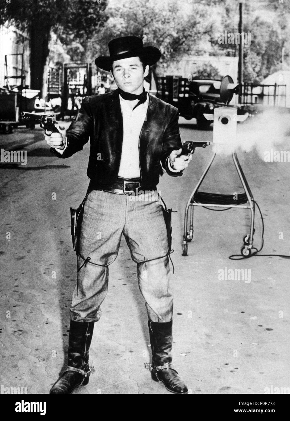 The kid from texas 1950 audie murphy hi-res stock photography and ... The kid from texas 1950 audie murphy hi-res stock photography and ...