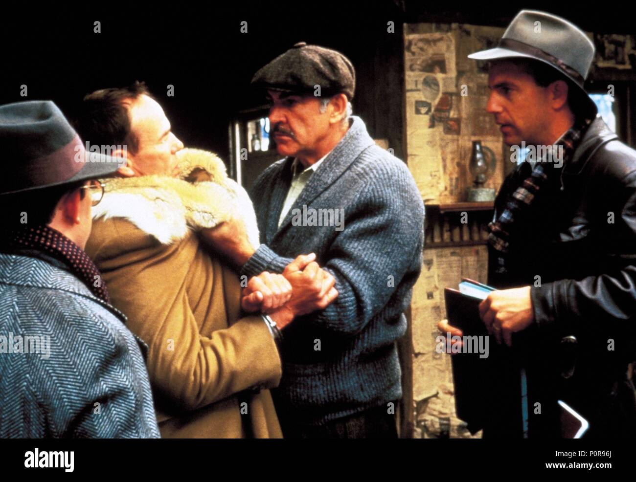 The untouchables kevin costner hi-res stock photography and images - Alamy