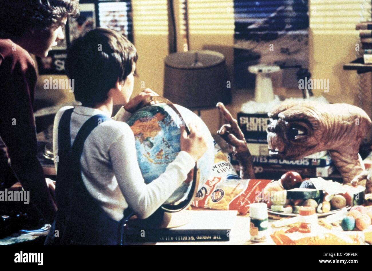 Original Film Title: E. T. THE EXTRA-TERRESTRIAL. English Title: E. T ...