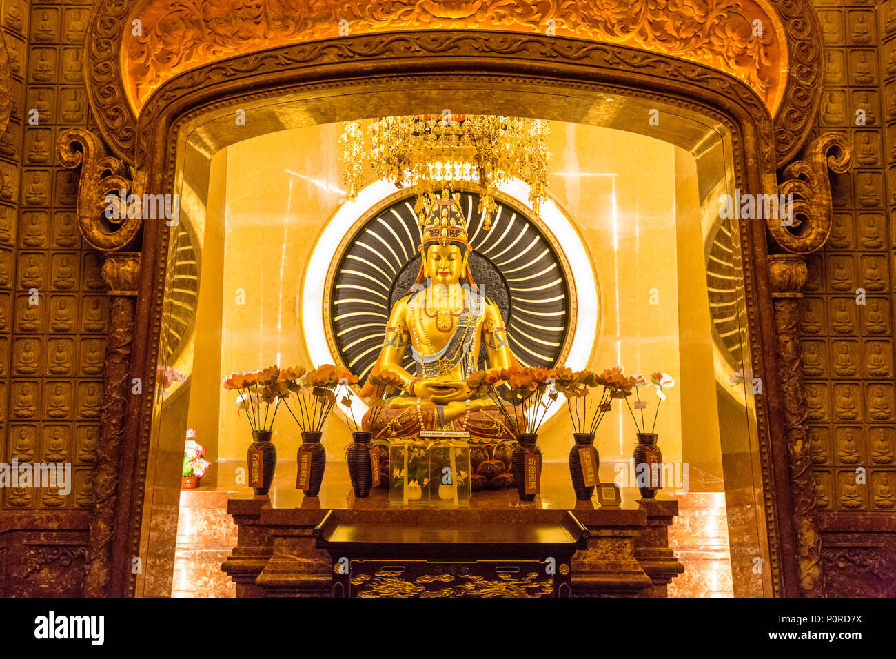 Nanjing, Jiangsu, China. Buddhist Shrine in the Great Usnisa Hall ...