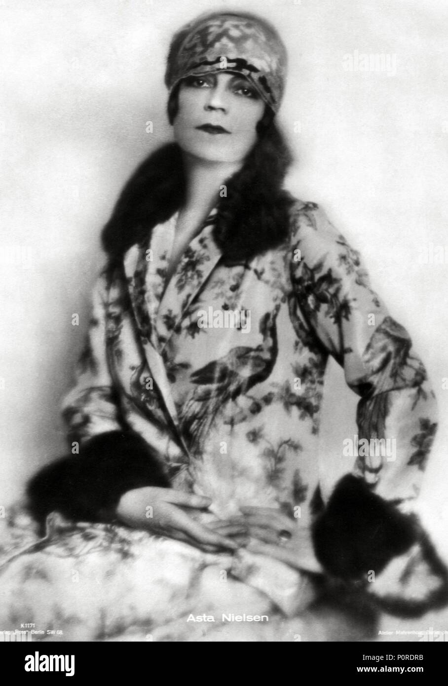 Asta nielsen hi-res stock photography and images - Alamy