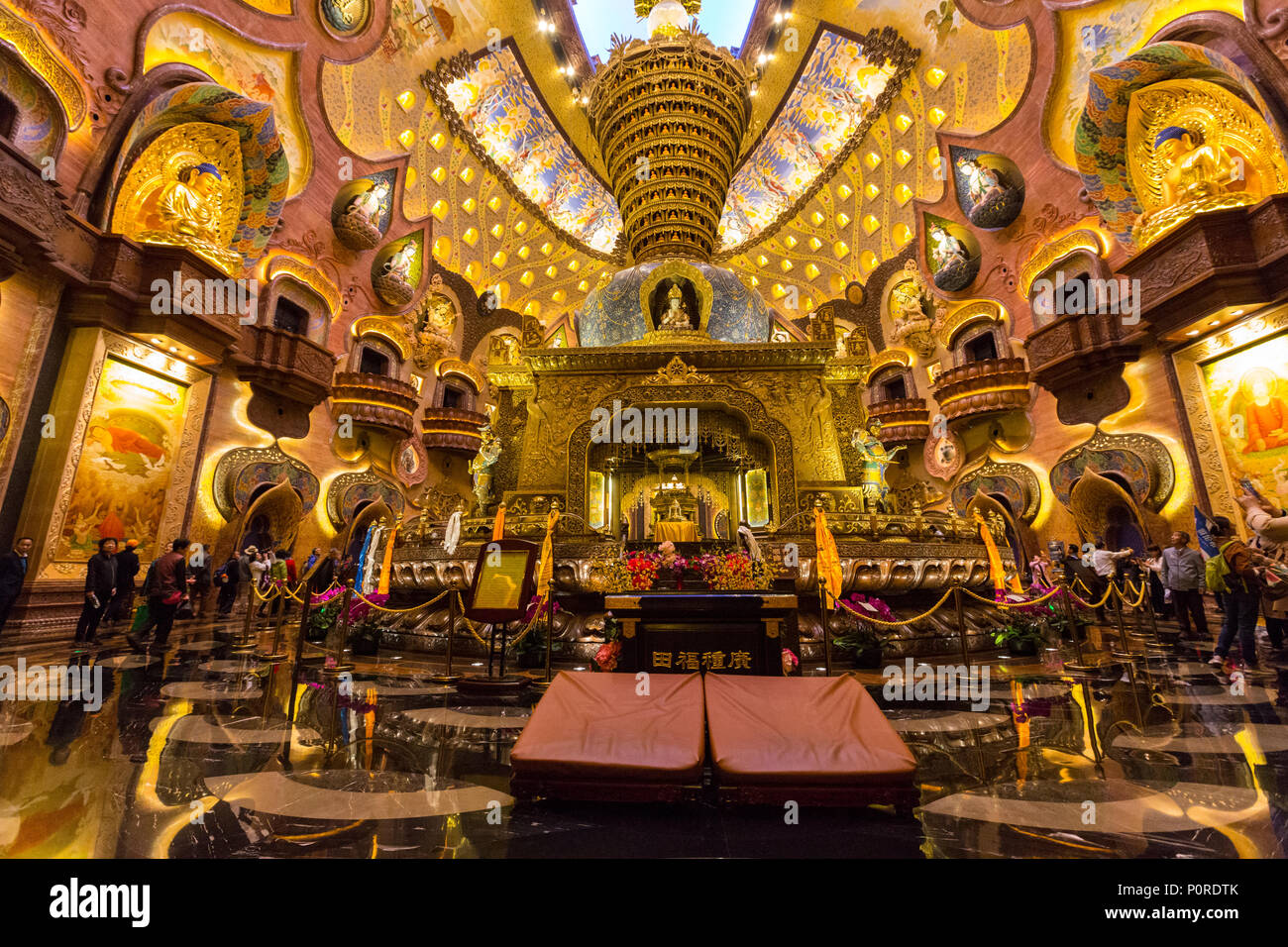 The usnisa palace hi-res stock photography and images - Alamy