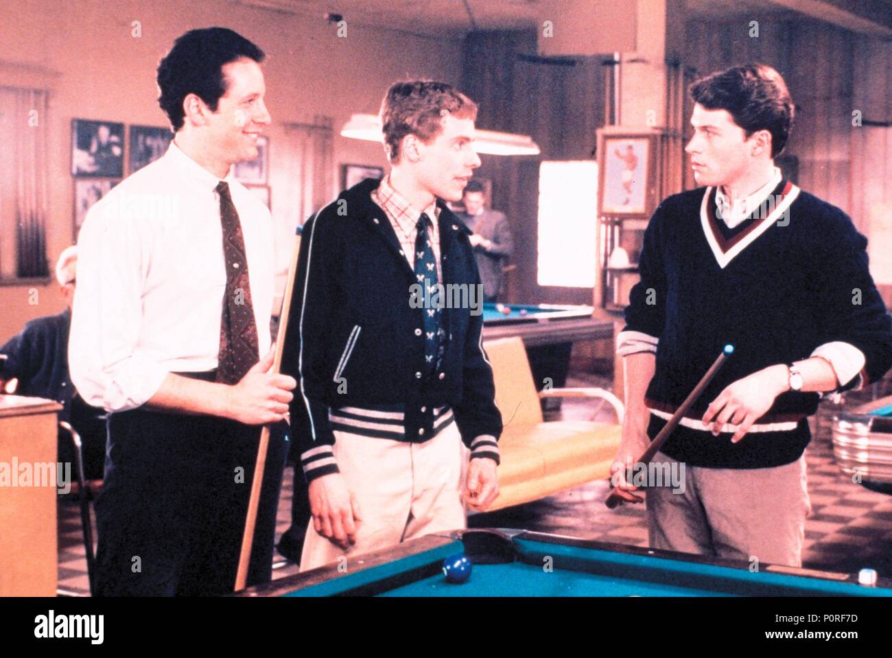 Diner 1982 steve guttenberg hi-res stock photography and images - Alamy