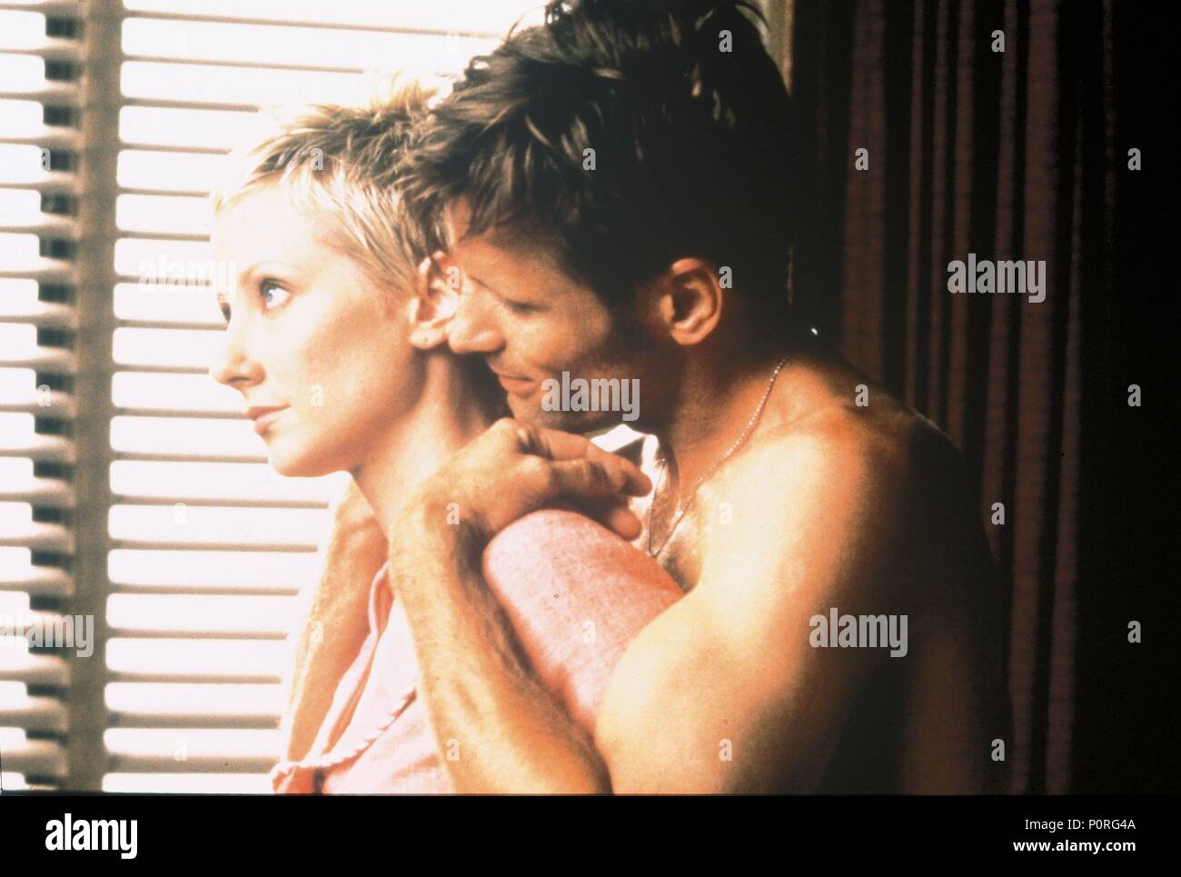 Anne heche psycho hi-res stock photography and images - Alamy