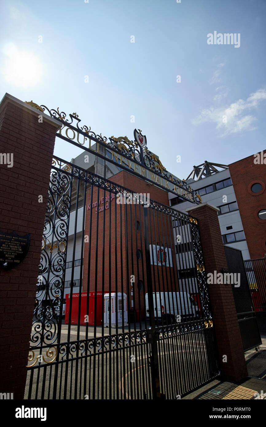 Anfield stadium hi-res stock photography and images - Alamy