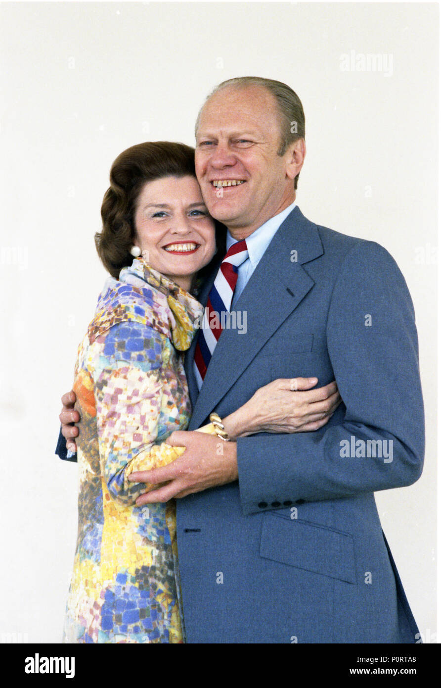 Gerald ford with wife hi-res stock photography and images - Alamy