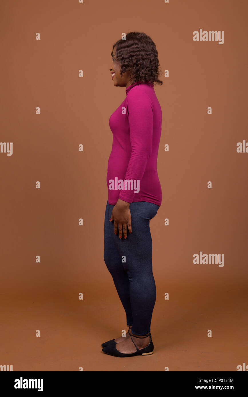 Profile View Of Beautiful Young African Woman Stock Photo - Alamy