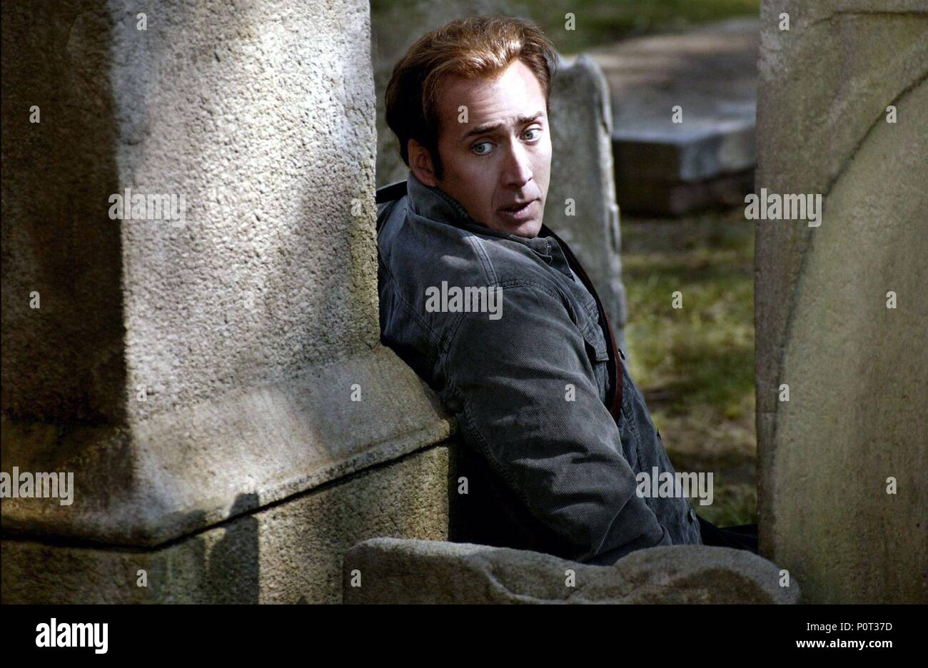National treasure 2004 nicolas cage hi-res stock photography and images ...