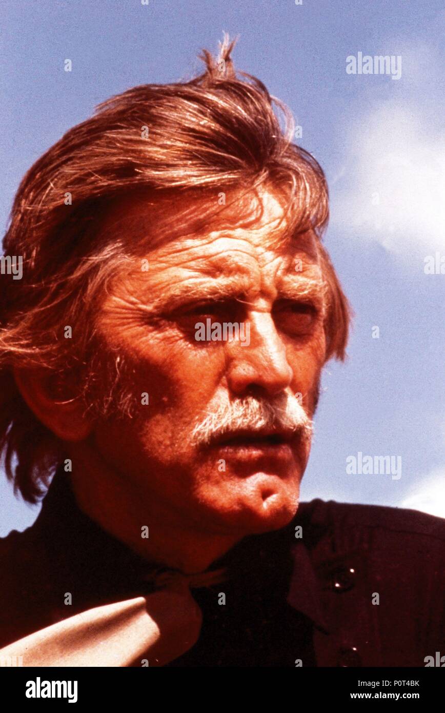 Posse 1975 kirk douglas hi-res stock photography and images - Alamy