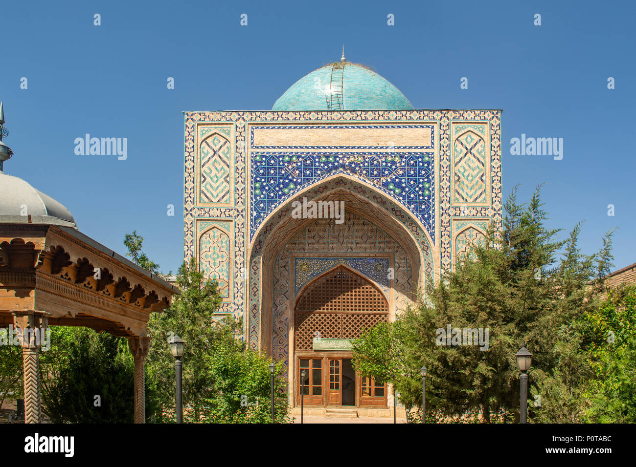 Kok Gumbaz Mosque, Istarafshan, Tajikistan Stock Photo - Alamy